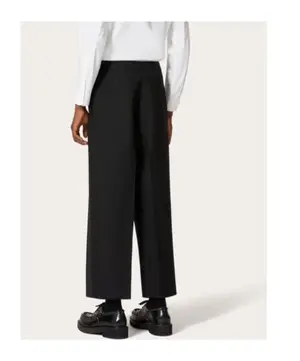 Valentino Garavani Cropped Pleated Trousers