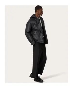 Valentino Garavani Cropped Pleated Trousers