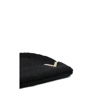 Valentino Garavani Logo Plaque Beanie