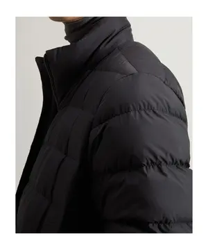 Woolrich Zip-up Quilted Stand Collar Jacket