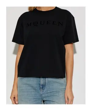 Alexander McQueen Embossed Logo Crewneck T-shirt - Black