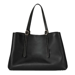 Gucci Gg Emblem Medium Tote Bag - Black