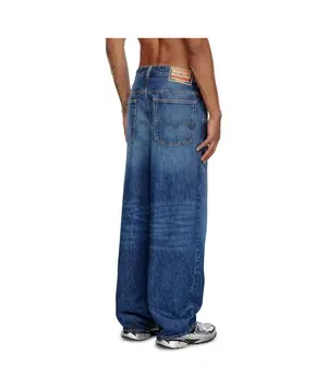 DIESEL® D-macro Logo Patch Jeans - Medium Blue