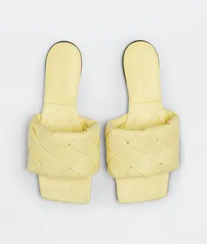 Bottega Veneta Lido Flat Sandals - Lemonade