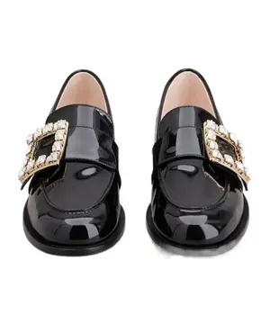 ROGER VIVIER Très Vivier Loafers
