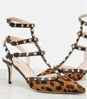 Valentino Garavani Rockstud Pointed-toe Pumps - Multicolor