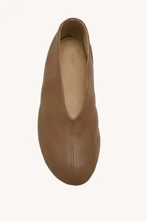THE ROW Stella Slip-on Ballet Flats - Mud Color