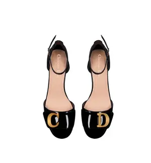Dior Patent Leather C’est Pumps With Gold 'cd' Detail