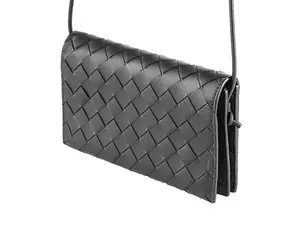 Bottega Veneta Intrecciato Clamshell Shoulder Bag - Black