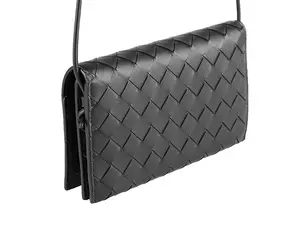 Bottega Veneta Intrecciato Clamshell Shoulder Bag - Black