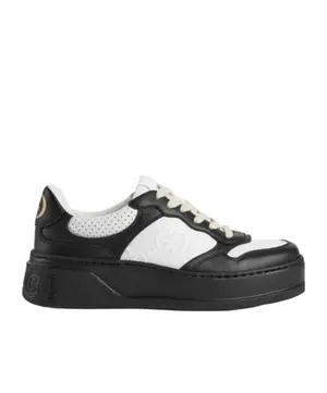 Gucci Gg Embossed Low-top Sneakers With Buckle Detail - Black