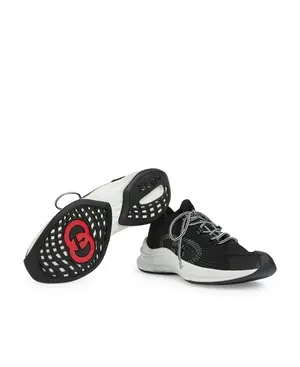 Gucci Gg Run Low-top Sneakers - Black