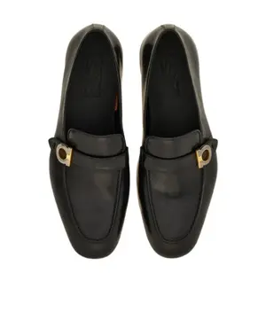 FERRAGAMO Gancini Buckle Loafers - Black