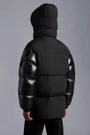 Moncler Bressay Down Jacket With Removable Hood