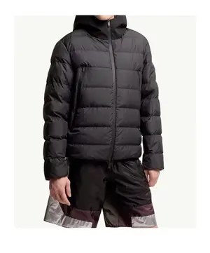 Moncler Logo Patch Zip-up Padded Jacket - Black