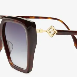 Fendi Full Frame Sunglasses - Multicolor