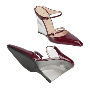 Gucci Wedge Mules With Adjustable Strap - Red