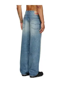 DIESEL® 2001 D-macro Wide Leg Jeans - Medium Blue