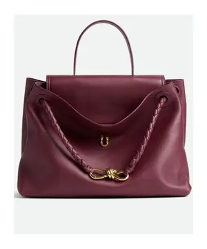 Bottega Veneta Braided Drawstring Shoulder Bag - Red