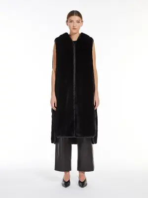 Max Mara Buttoned Sleeveless Jacket With Hood
