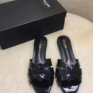 Saint Laurent Tribute Flat Sandals - Black