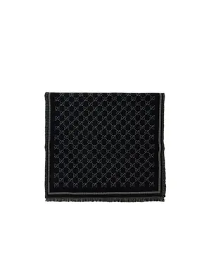 Gucci Gg Wool Jacquard Scarf - Black