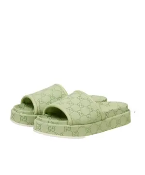 Gucci Clarice Gg Supreme Canvas Slides - Green