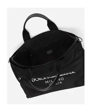 Dolce & Gabbana Logo Printed Zipped Travel Bag