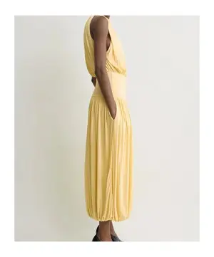 TOTEME Sleeveless Gathered Dress - Champagne-colored