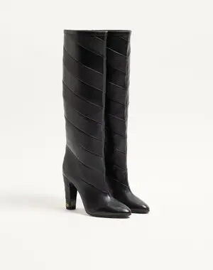 Valentino Garavani Rayons Nappa Boots With Chevron Pattern
