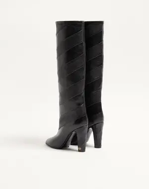 Valentino Garavani Rayons Nappa Boots With Chevron Pattern