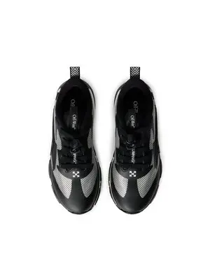 Off-White Graphic Print Sneakers - Black
