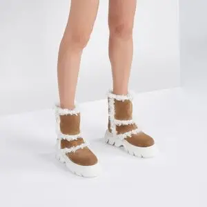 Casadei Dolomiti Marica Faux-fur Detailed Boots - White