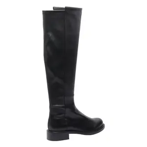 STUART WEITZMAN Round Toe Pull-on Boots - Black