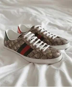 Gucci Ace Gg Supreme Bee Sneakers