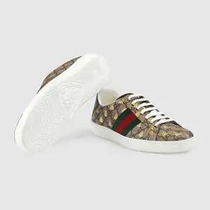 Gucci Ace Gg Supreme Bee Sneakers - Gray