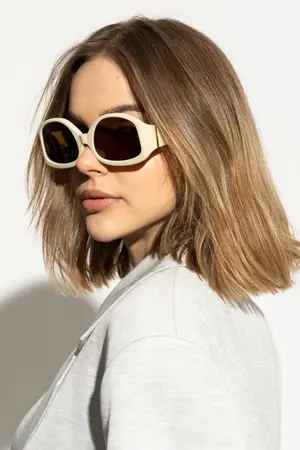 Jacquemus Logo Sunglasses - Nude