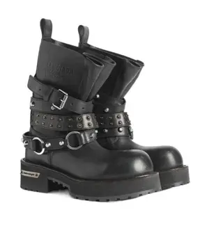 Balenciaga Venom City Buckle Detailed Boots