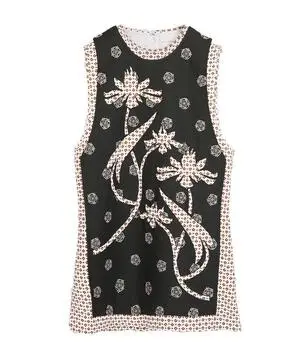 Chloé Sleeveless Round Neck Blouse