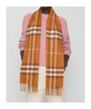 Burberry Checked Fringed-edge Scarf - Squash