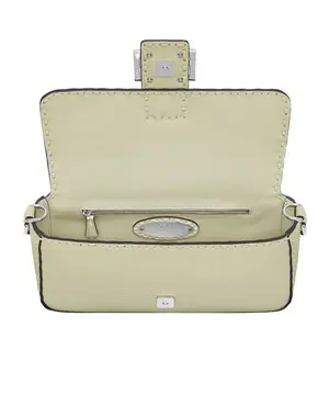 Fendi Selleria Bag With 612 Hand-sewn Topstitches - Green