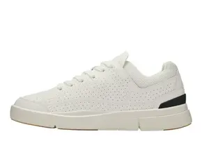 On The Roger Centre Court Sneakers - White