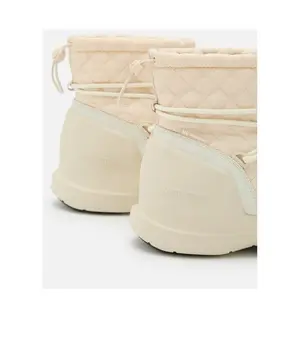 Moon Boot Mezzaluna Quilted Boots - Cream