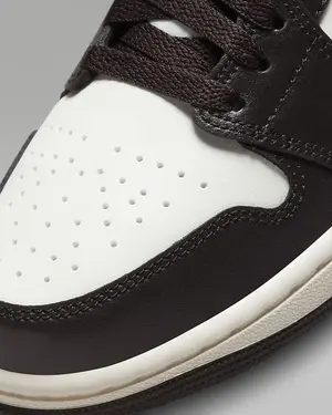 Nike Jordan 1 Low Sneakers - Black