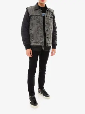 DIESEL® Logo Patch Slim-fit Jeans