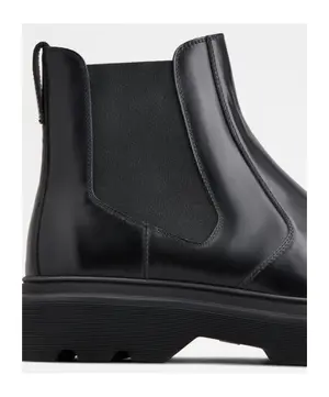 TOD'S Elasticated Side Ankle Boots - Black