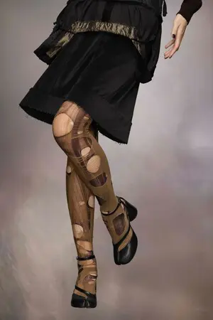 MAISON MARGIELA Tabi Slingback Pumps With Cylindrical Heel