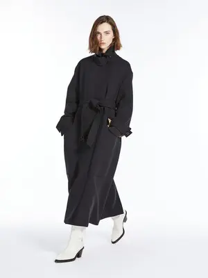 Max Mara Wool Coat With Belt And Contrasting Trim