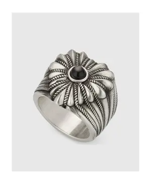 Gucci Interlocking G Heart Ring