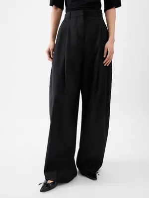 Jacquemus Pleated Front Wide Leg Trousers - Black